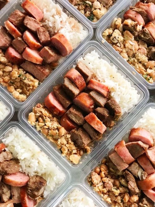 Churrasco misto, feijão tropeiro e arroz branco (prato sem lactose ...